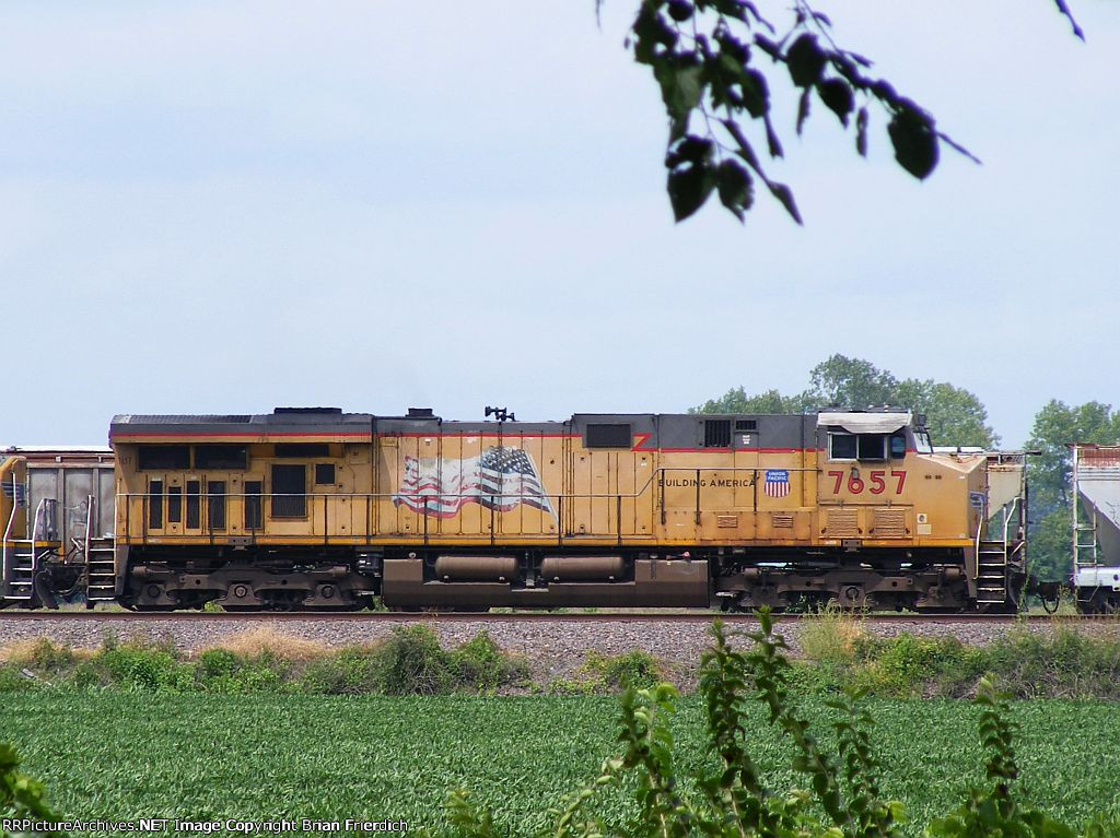 UP 7657
